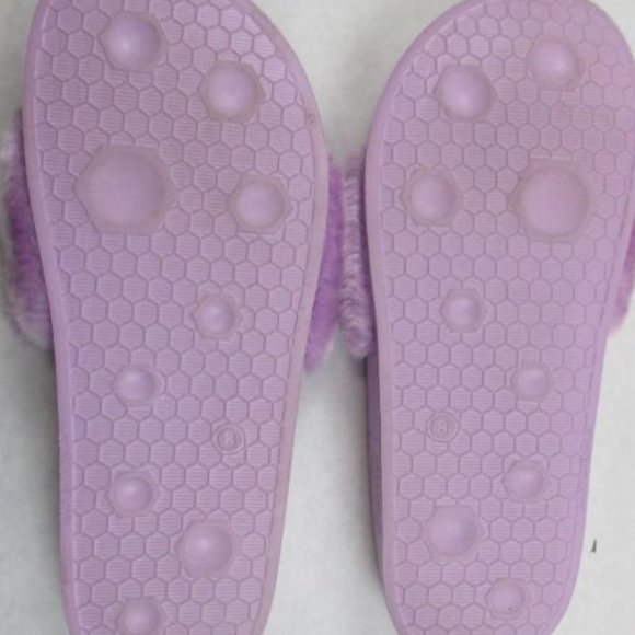 Puma | Shoes | Fenty By Puma Orchid Bloom Faux Fur Slides | Poshmark